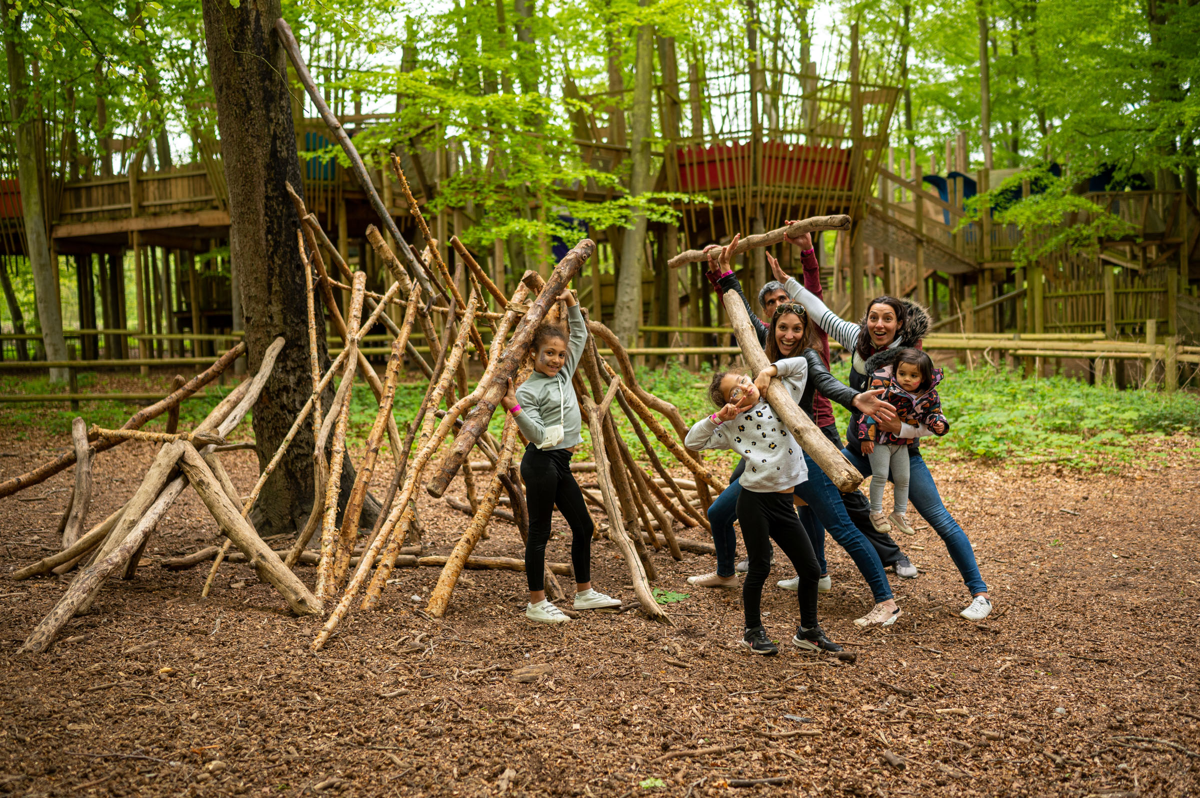 Den Building | BeWILDerwood